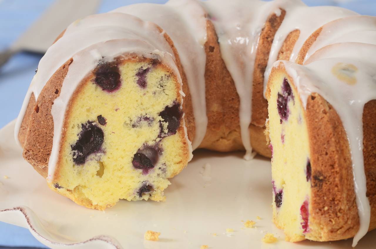 Blueberry Pound Cake - Joyofbaking.com *Video Recipe*