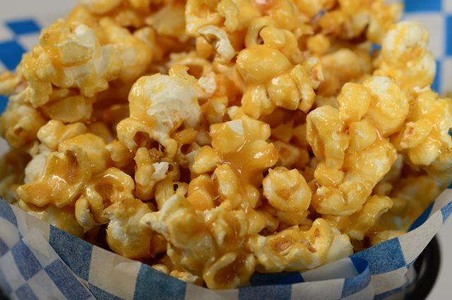 Caramel Corn Recipe - Joyofbaking.com *Video Recipe*
